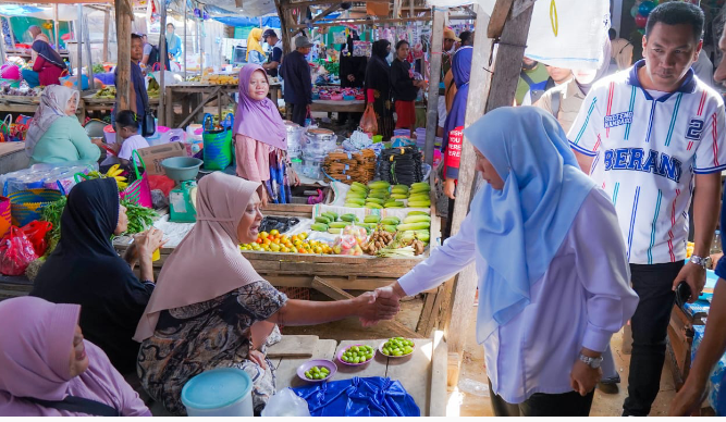 Reny Lamadjido Komitmen Memprioritaskan Pasar Tradisional Tetap Ramai ...